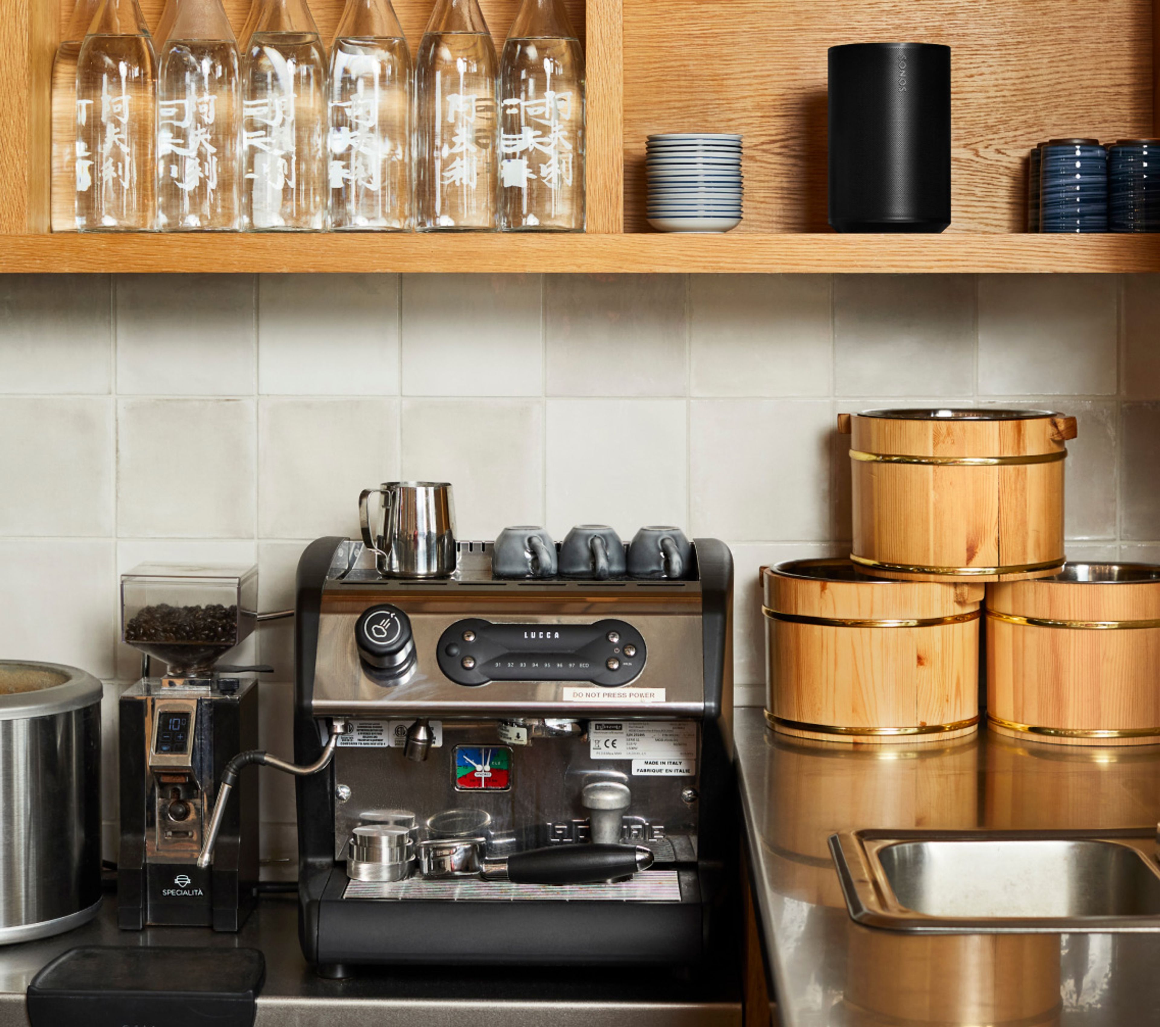 Background music for cafes: how to amplify your business and customer ...