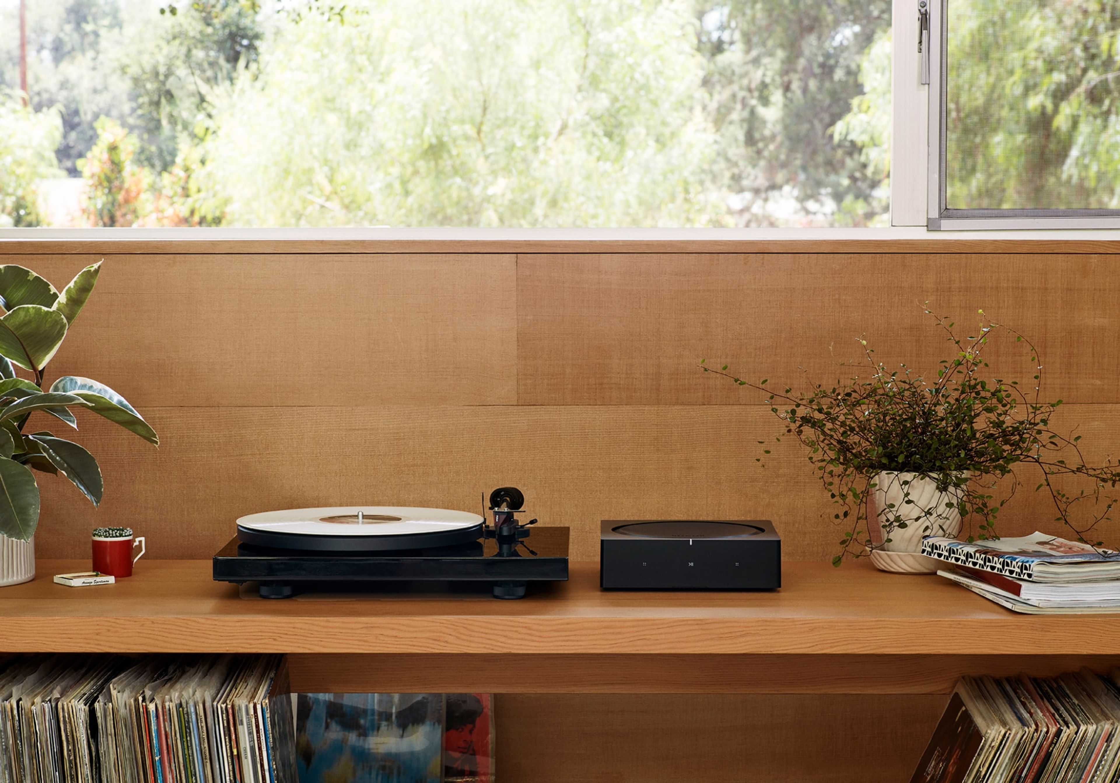 What Is a Speaker Amplifier (And Do You Need One)? | Sonos Blog