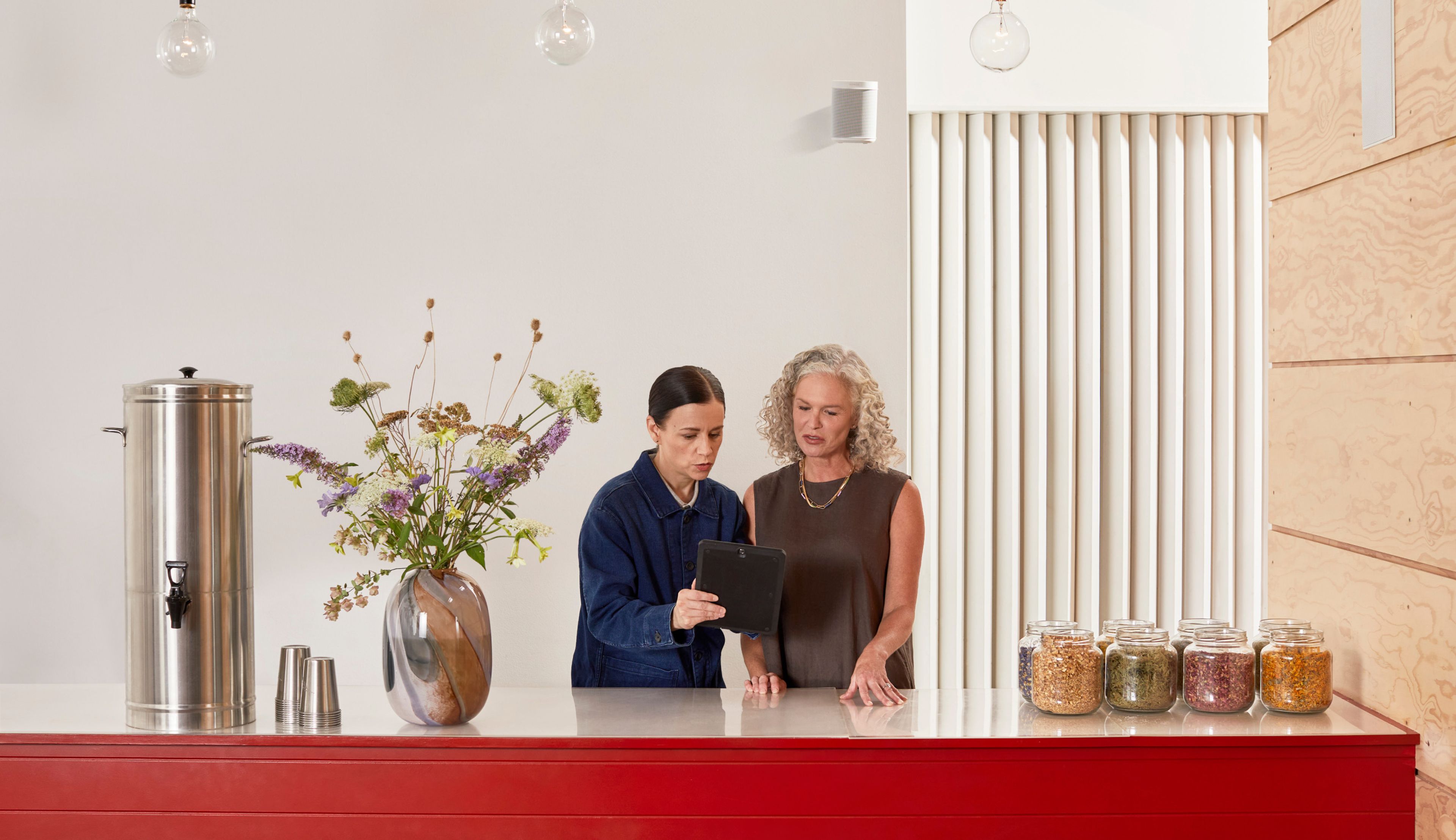 How To Remotely Manage and Monitor Music in Your Retail Store | Sonos Blog
